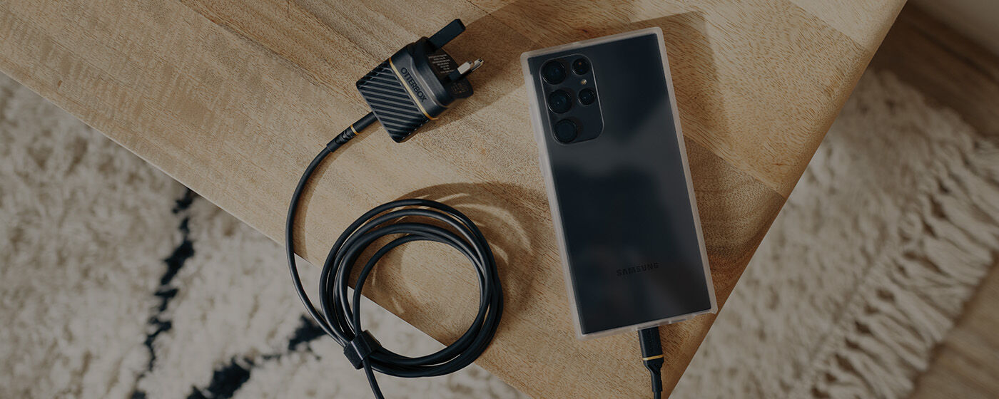 Cables | Phone Chargers | Power Accessories – OtterBox EU